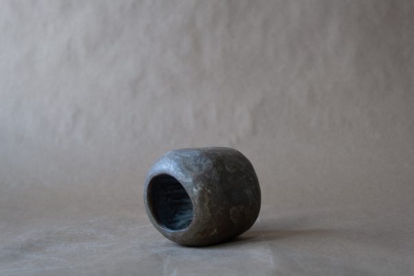 Steve Cho minimalist ceramic pieces of this and that studio