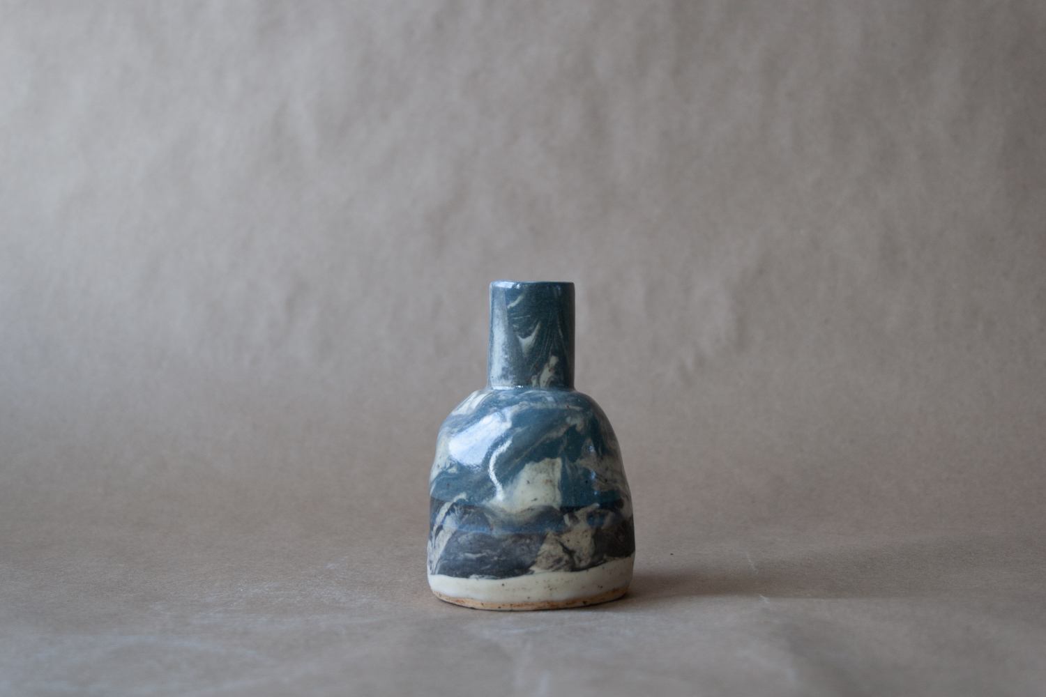 Steve Cho minimalist ceramic pieces of this and that studio